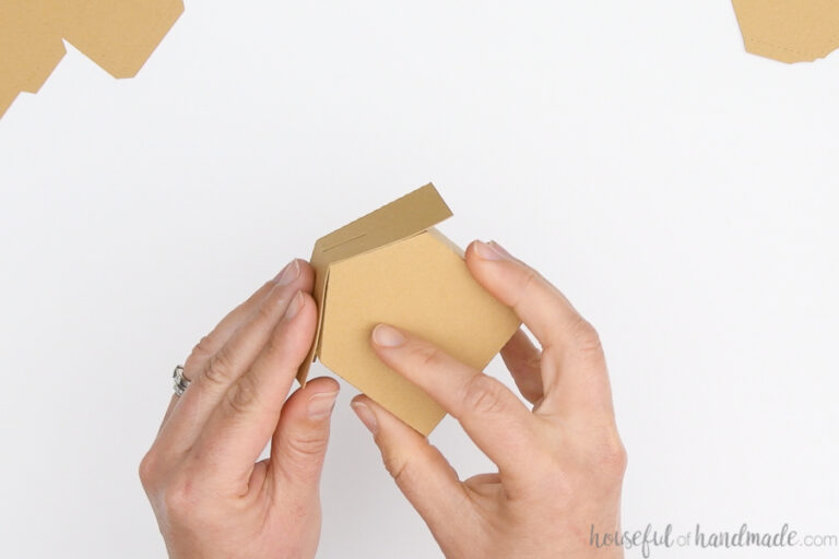 Gingerbread House Napkin Rings & Place Card Holders {7 Days of Paper ...