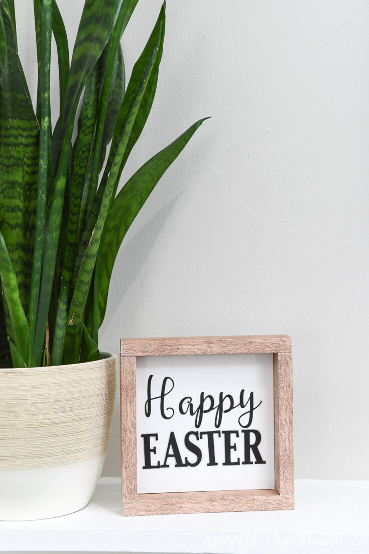 Simple Easter Signs {7 Days of Paper Spring Decor} • Crafting my Home