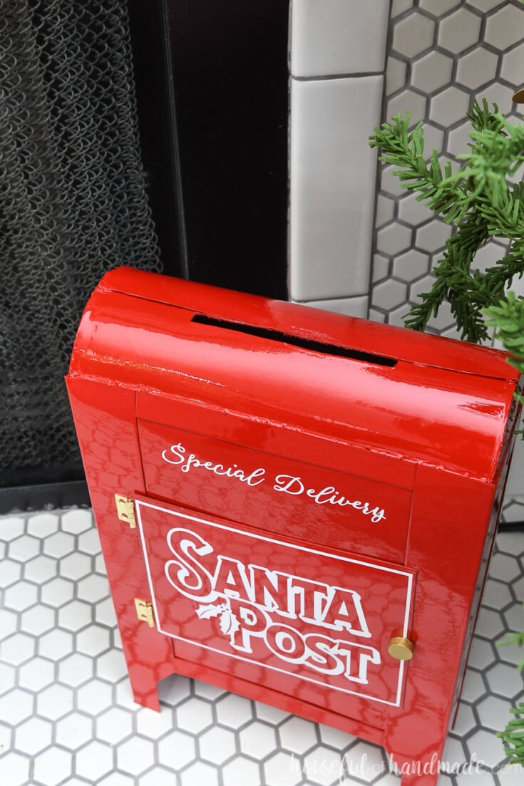 DIY Santa Mailbox from Cereal Boxes • Crafting my Home