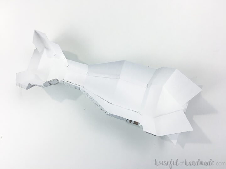 Paper Spring Decor: Faux Wood Candlesticks • Crafting my Home