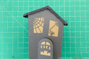 Haunted House Halloween Lantern from Paper • Crafting my Home