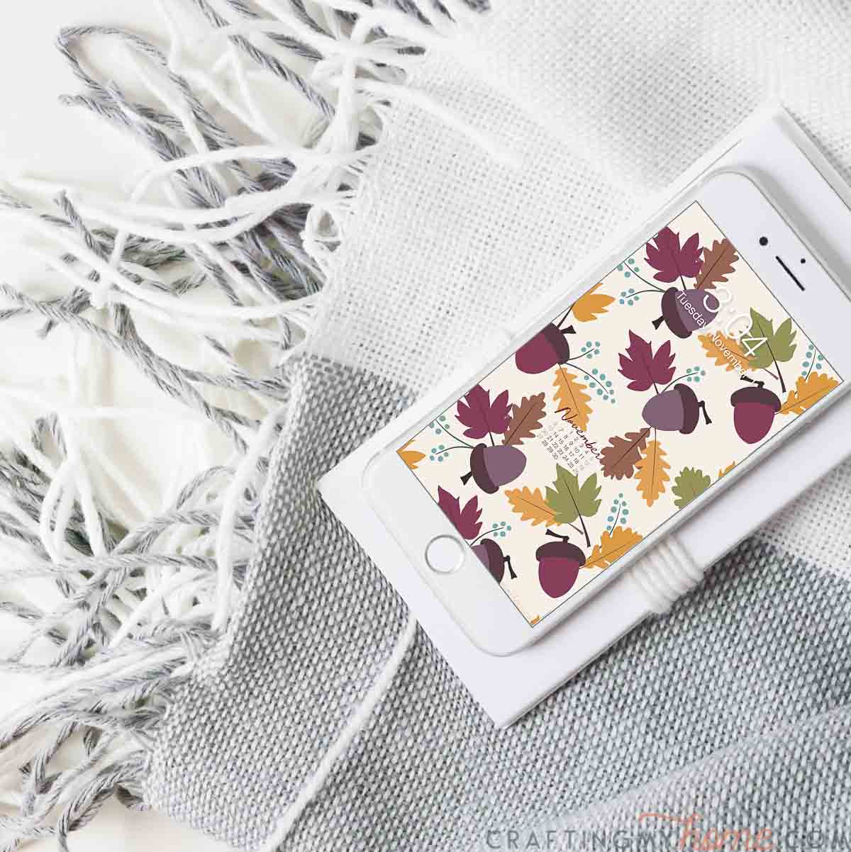 Fall Digital Wallpaper for November • Crafting my Home